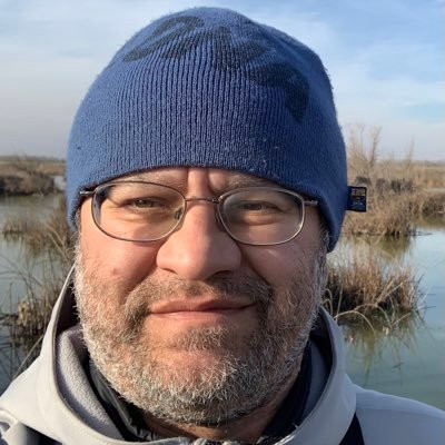 Jonathan Eisen (@phylogenomics)